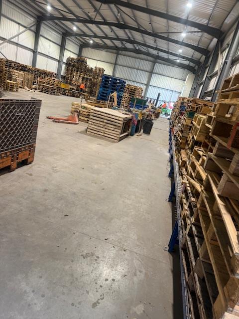 Recycled Pallets - Brian Martin Pallets - B M Pallets Northamptonshires ...